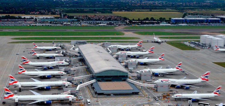 Heathrow Arrivals: LHR Flight Status