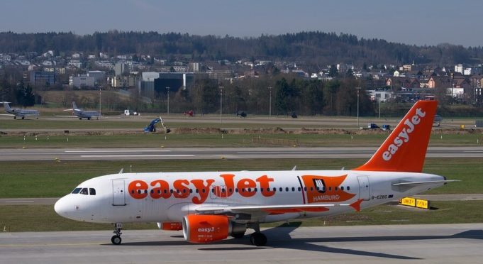 Gatwick North Terminal: Arrivals and Departures