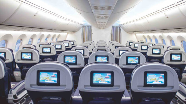 TUI Plane Seating Plan - Flightradars24.co.uk