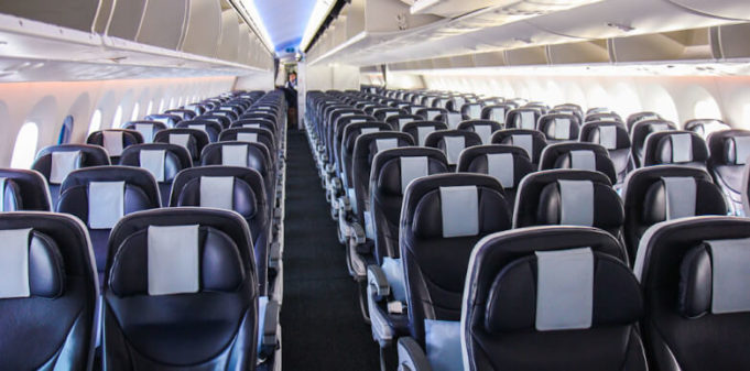 TUI Plane Seating Plan - Flightradars24.co.uk