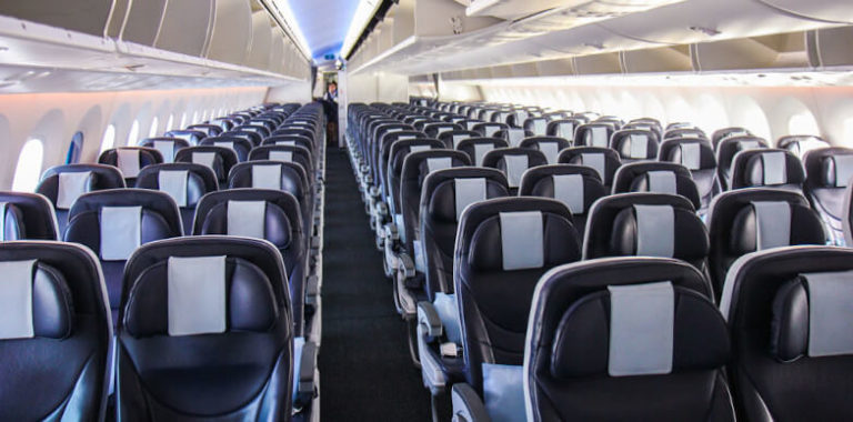 TUI Plane Seating Plan - Flightradars24.co.uk
