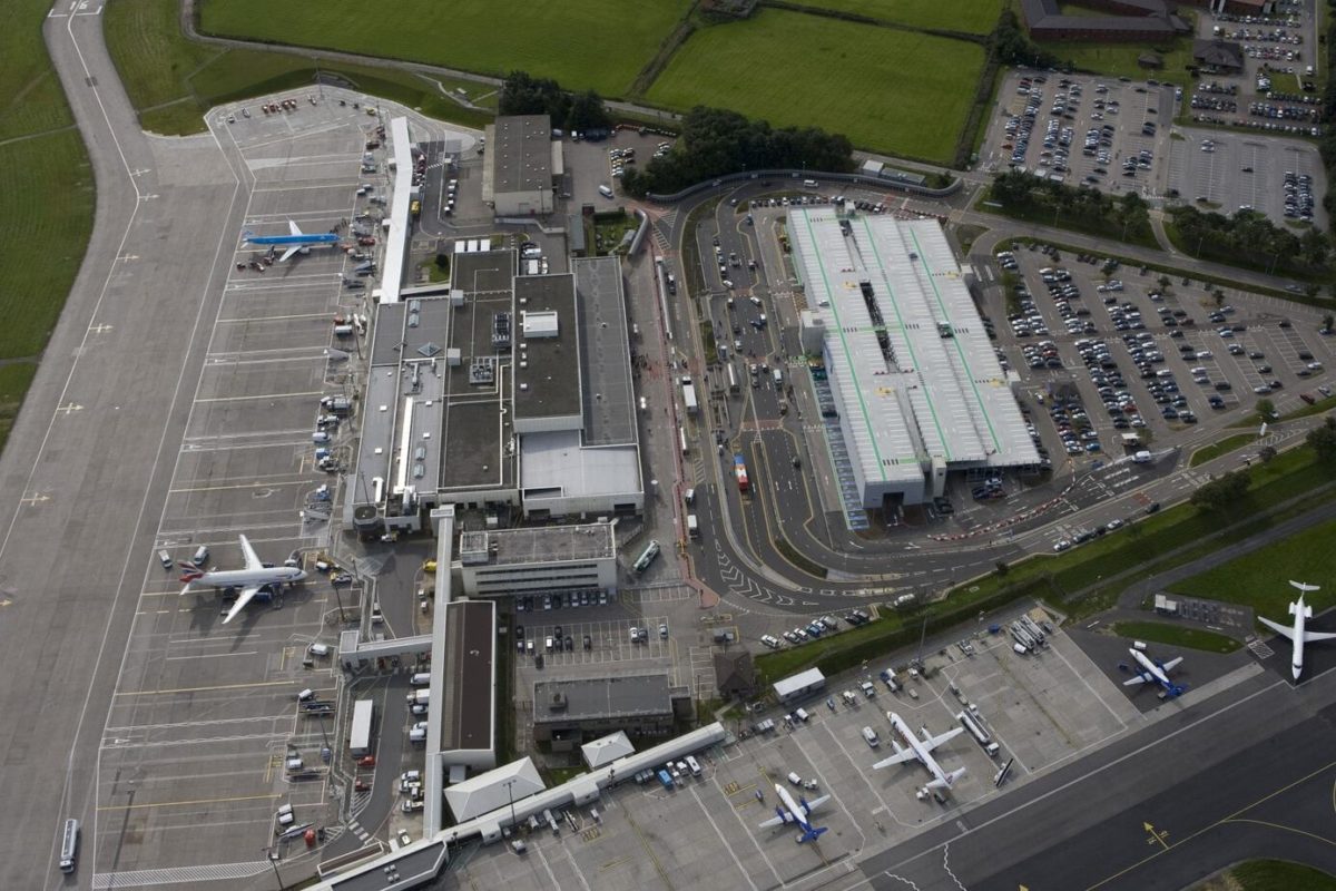 Aberdeen Airport (ABZ) > Check Your Flight Status - Flightradars24.co.uk