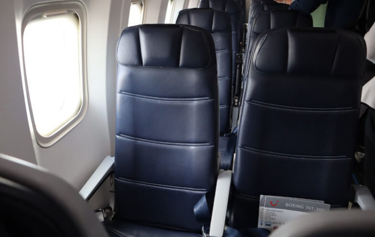 TUI 767 Seat Plan — TUI 767-300ER - Flightradars24.co.uk