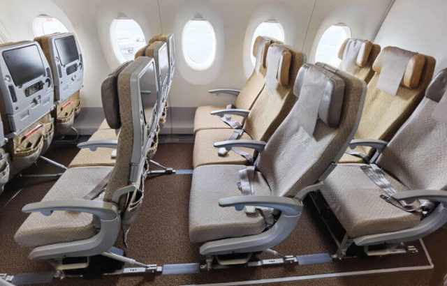 Airbus A350 900 Singapore Airlines Seating Plan - Flightradars24.co.uk