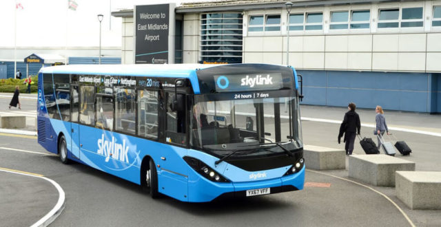 East Midlands Airport (EMA) > Check Your Flight Status - Flightradars24 ...