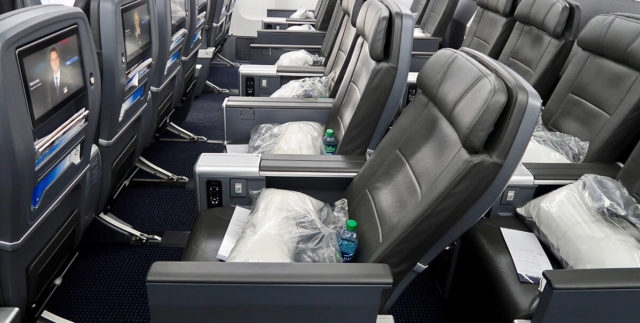 Boeing 777 Details and Seating Plans - Flightradars24.co.uk